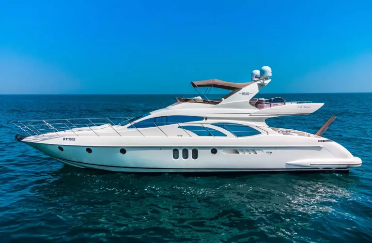 Azimut 62 Lucky Star - Alquiler de yates en Dubai