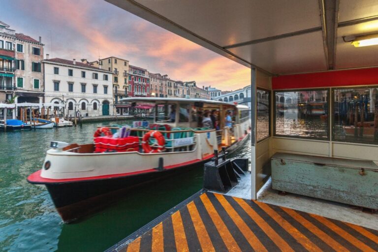 Vaporetto in Venice 2025: routes, tickets, schedule | Full guide